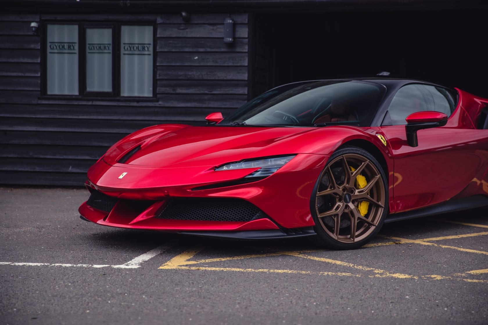 Ferrari SF90 Stradale 4.0T V8 7.9kWh F1 DCT 4WD (s/s) 2dr - Gyoury ...