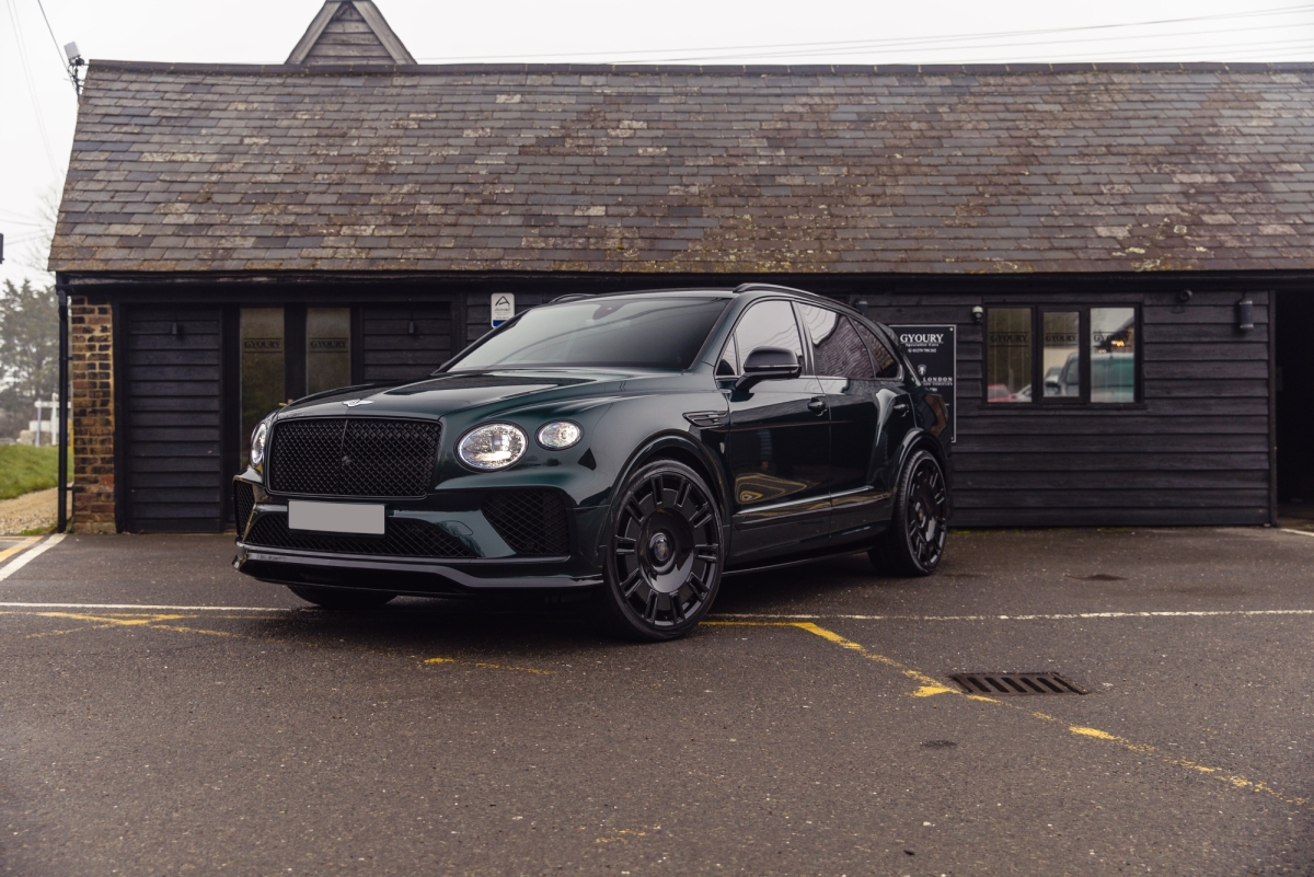 Bentley Bentayga V8 S BRAND NEW - Gyoury Specialist Cars LTD